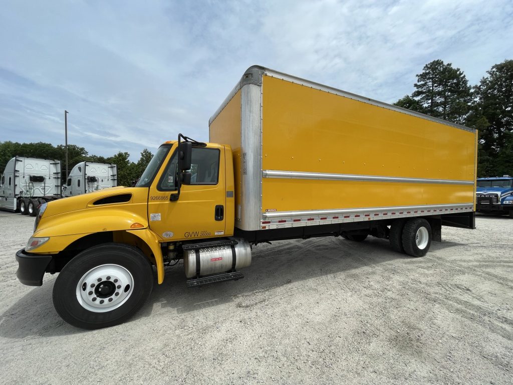 2018 International DuraStar 4300 - Excel Truck Group
