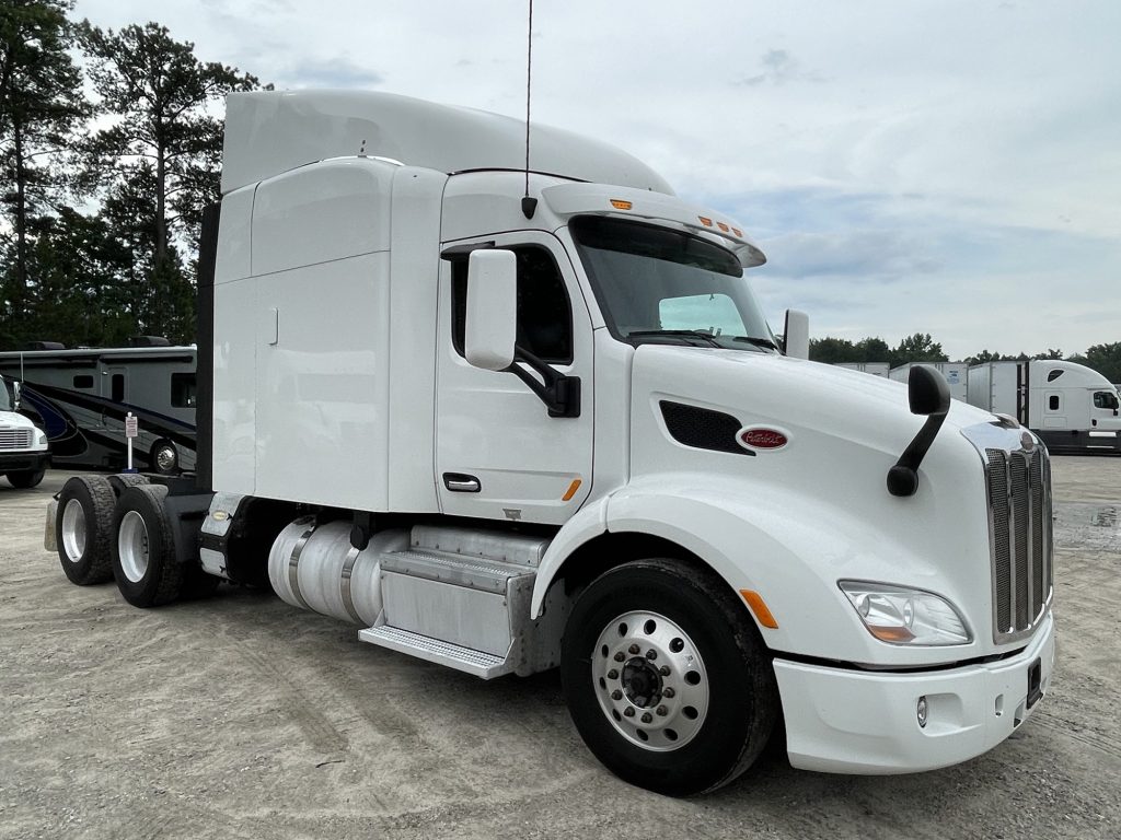 2017 Peterbilt 579 - Excel Truck Group