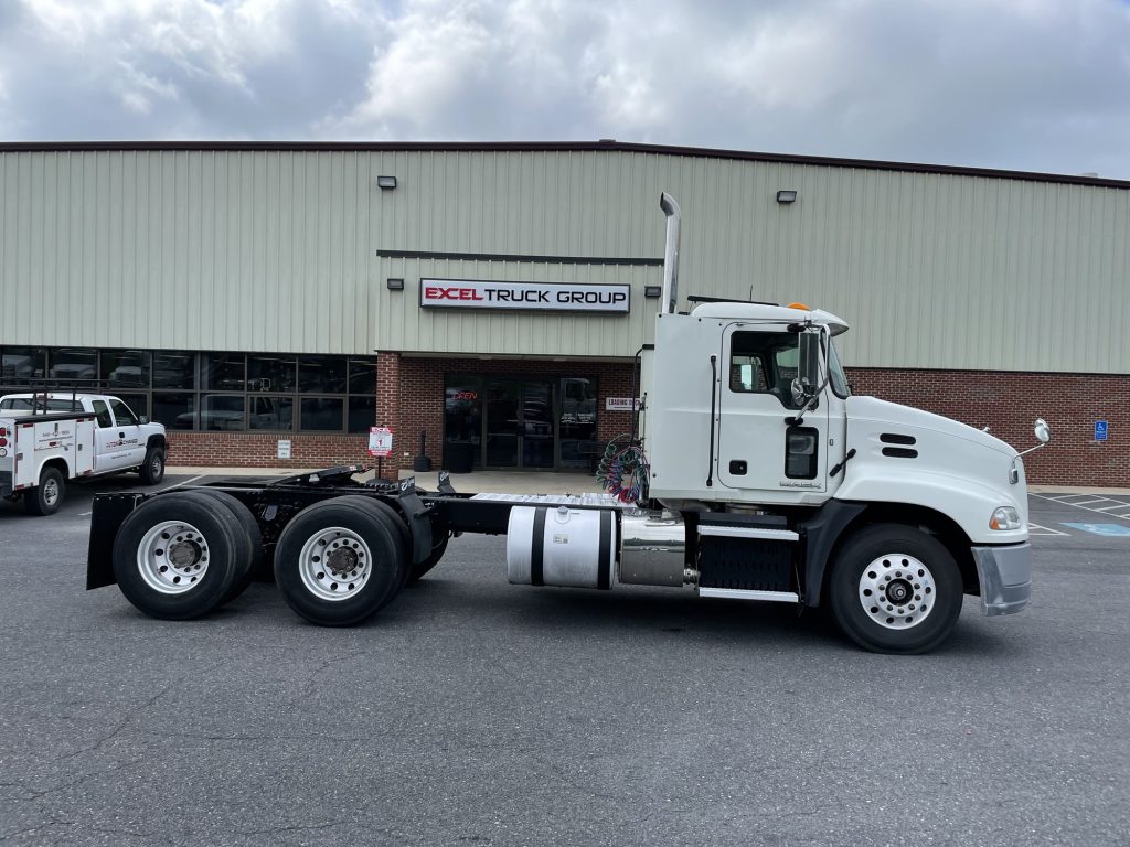 2015 MACK 600 - Excel Truck Group