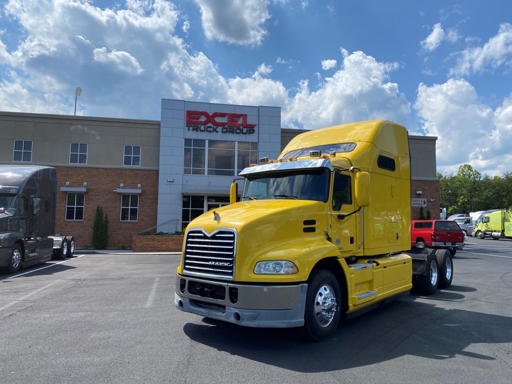 2006 MACK 700 - Excel Truck Group