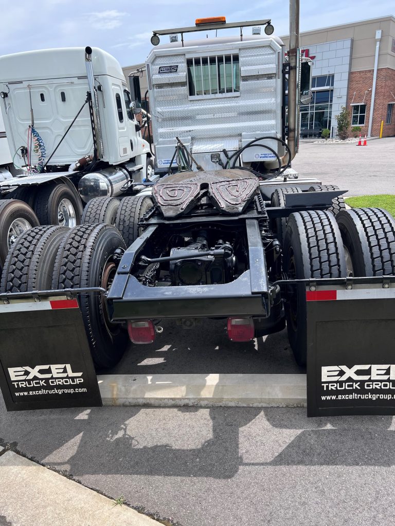2015 Mack CXU 613 - Excel Truck Group