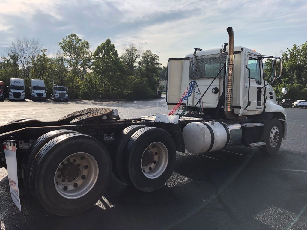 2015 Mack CXU613 - Excel Truck Group