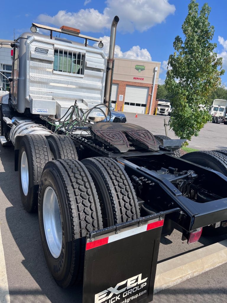 2015 Mack CXU 613 - Excel Truck Group