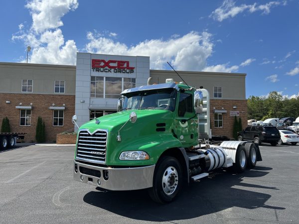 2006 MACK CV700 - Excel Truck Group