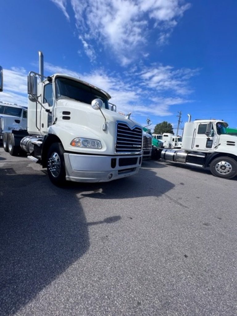 2015 MACK 600 - Excel Truck Group