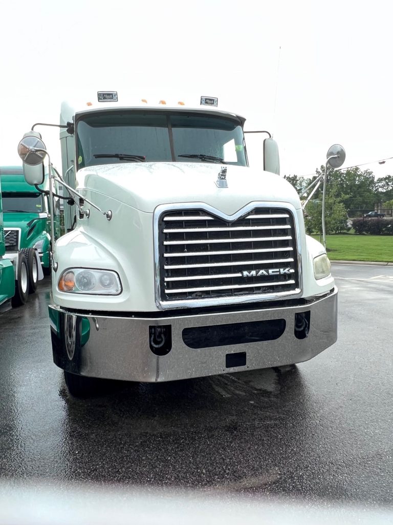 2016 Mack CXU613 - Excel Truck Group