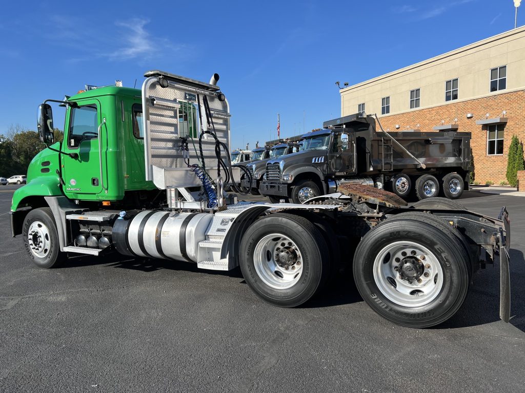 2013 Mack CXU613 - Excel Truck Group