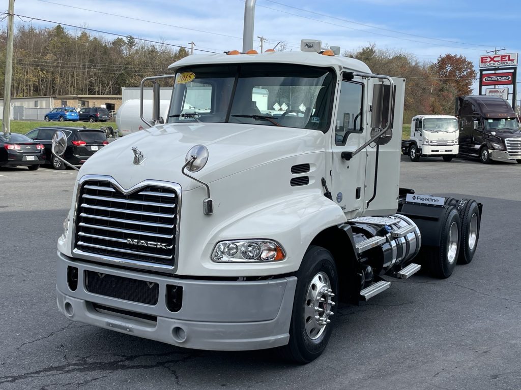 2015 MACK CXU613 - Excel Truck Group