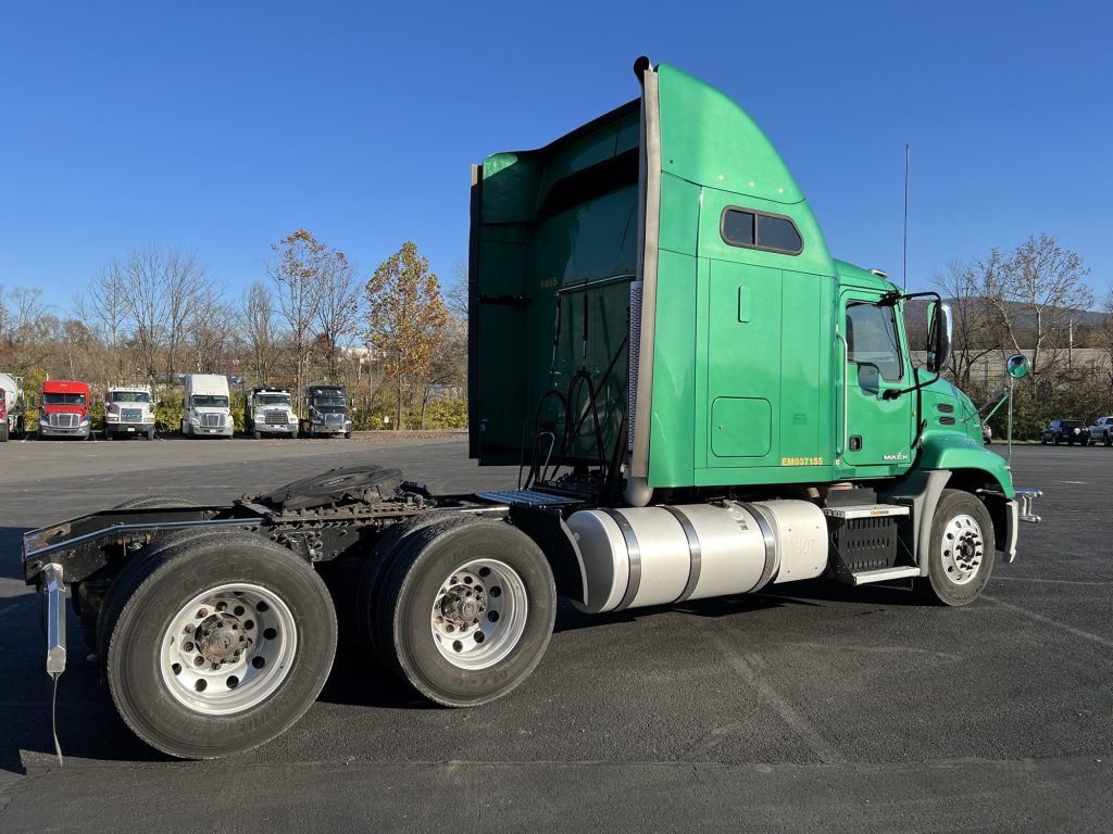 2014 MACK 600 - Excel Truck Group