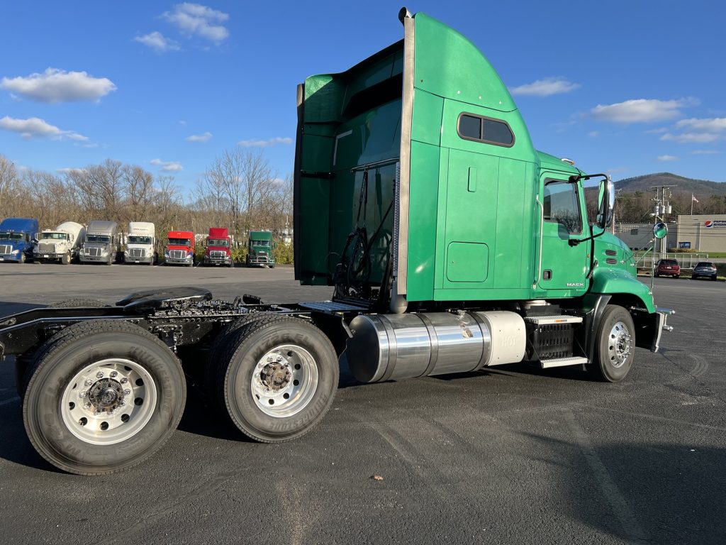 2014 MACK CXU613 - Excel Truck Group