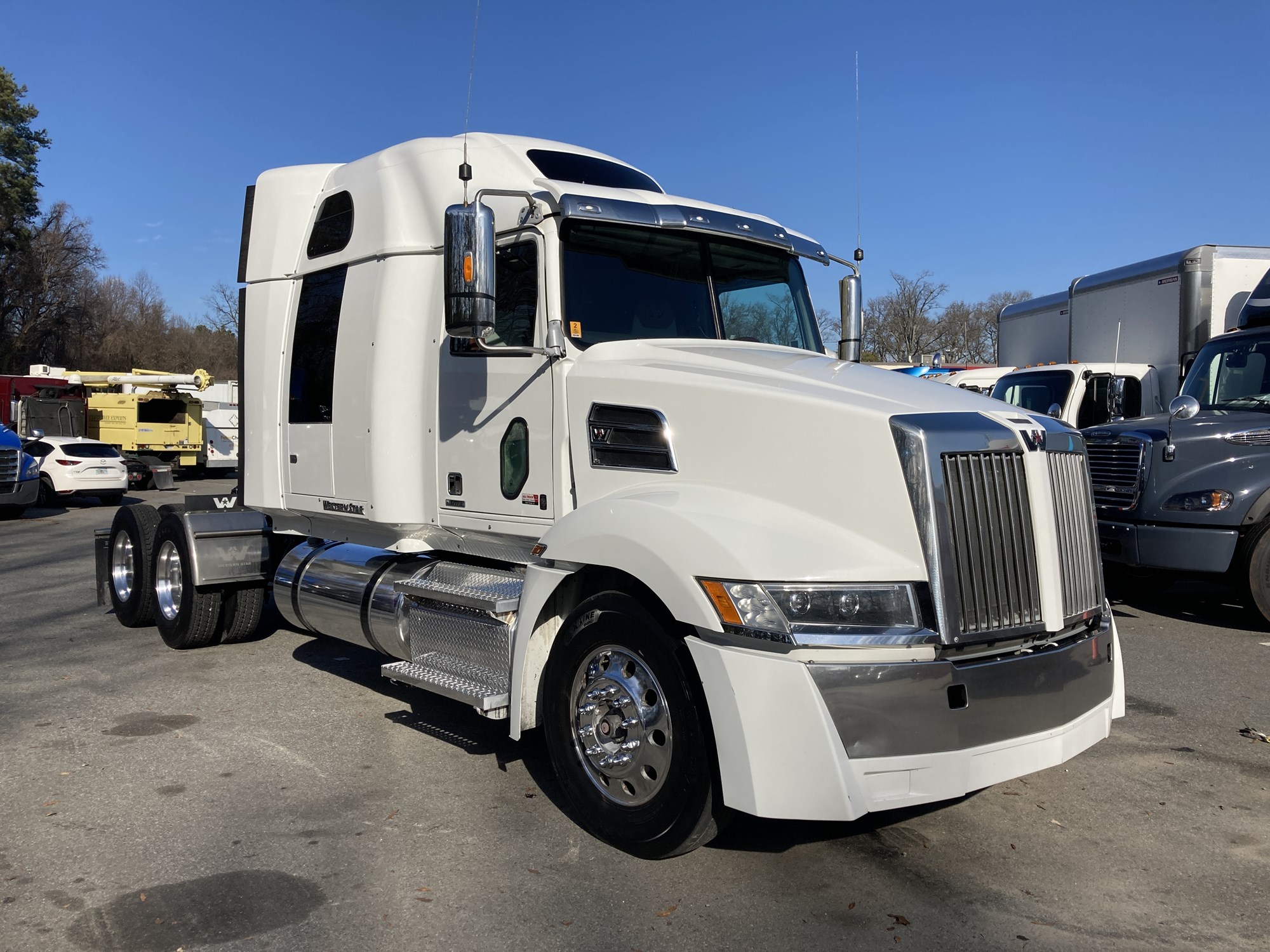 Charlotte Inventory - Excel Truck Group