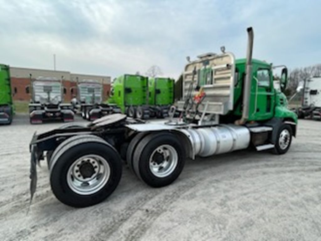 2016 Mack CXU613 - Excel Truck Group