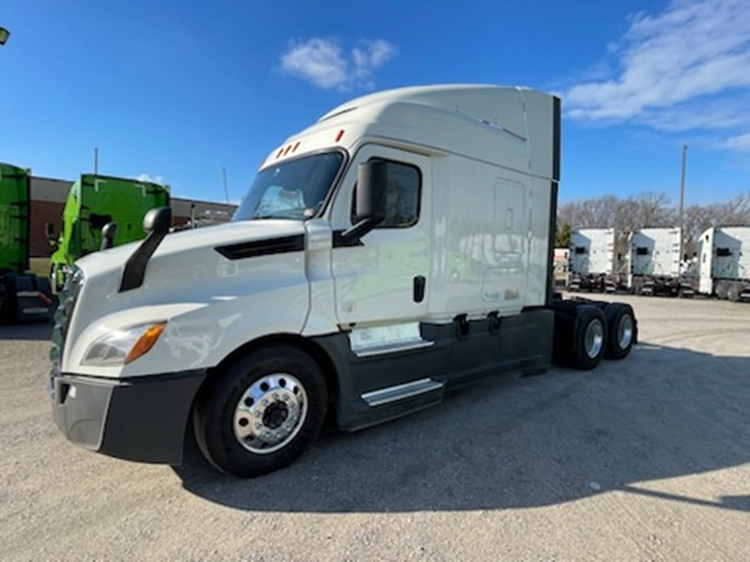 2019 Freightliner PT126SLP - Excel Truck Group