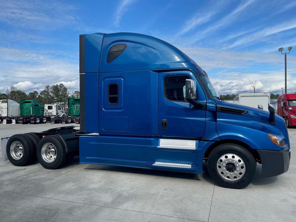 2019 Freightliner Cascadia 126 - Excel Truck Group