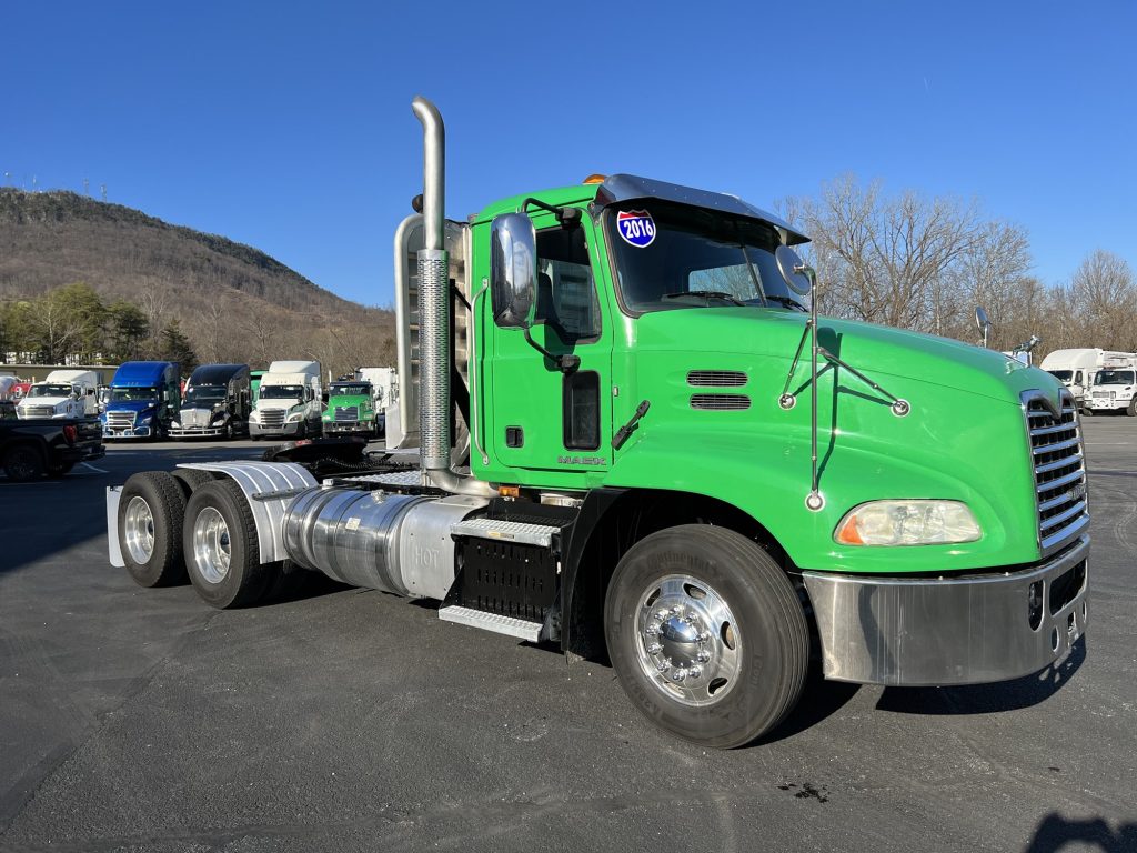 2016 Mack CXU613 - Excel Truck Group