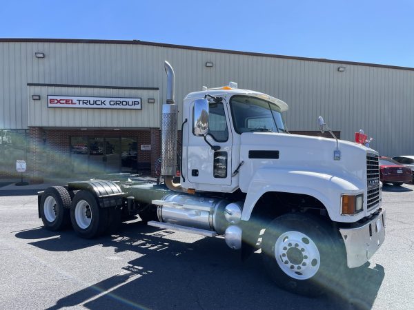 2016 Mack CXU613 - Excel Truck Group